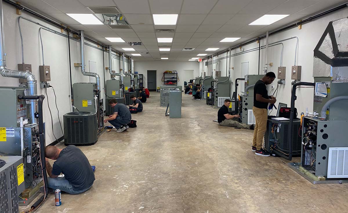 Navigating the HVAC Technician Shortage by Connecting With Techs | ACHR ...